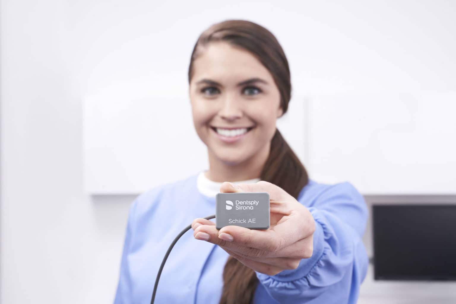 Dentsply Sirona Introduces Axeos and Schick AE Imaging Solutions ...