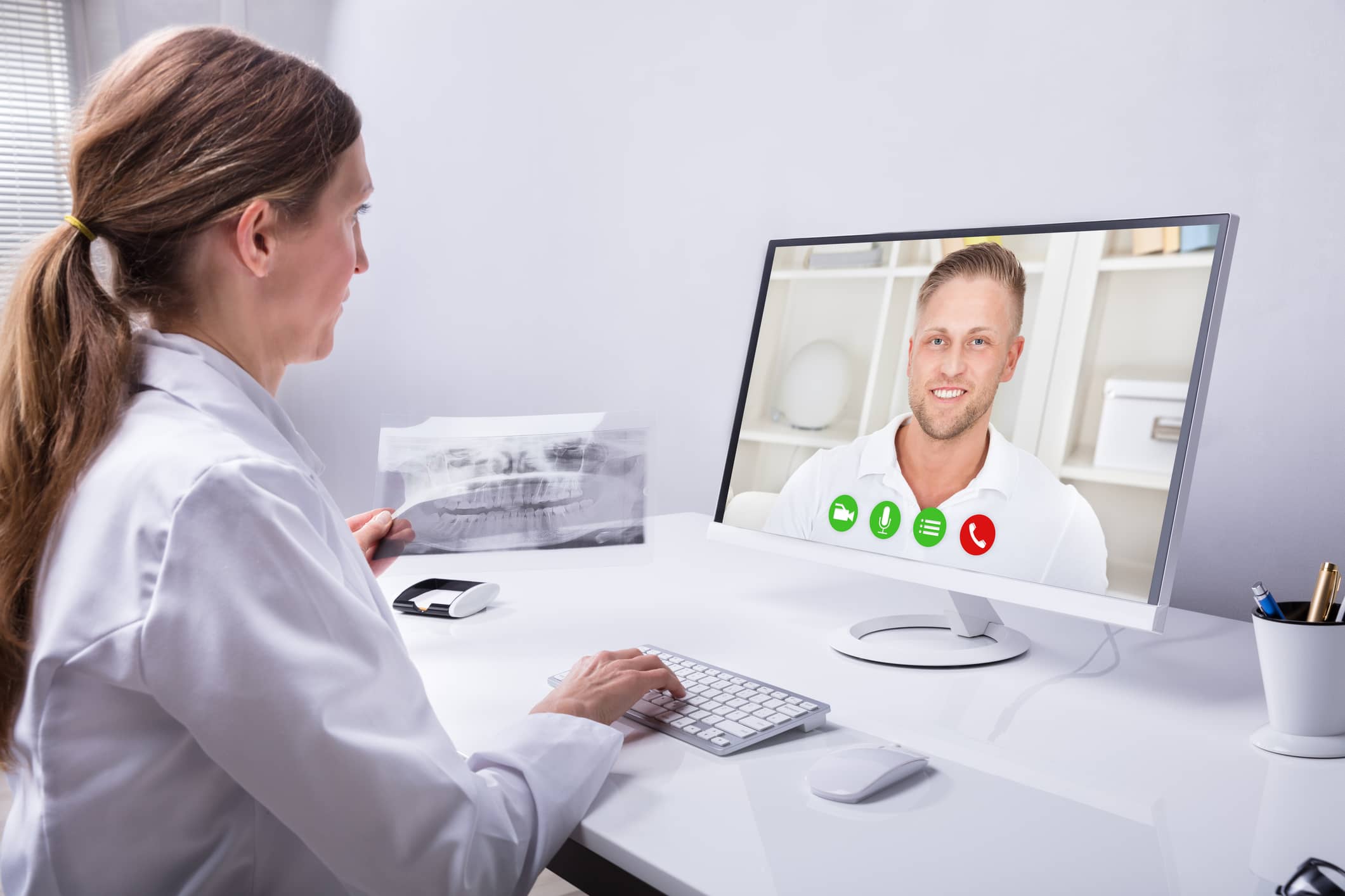 MouthWatch Recognizes Pioneering Teledentistry Practitioners ...