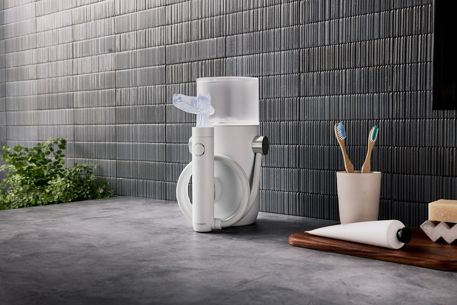 Proclaim Custom-Jet Oral Irrigator Offers Deep Cleaning at Home ...